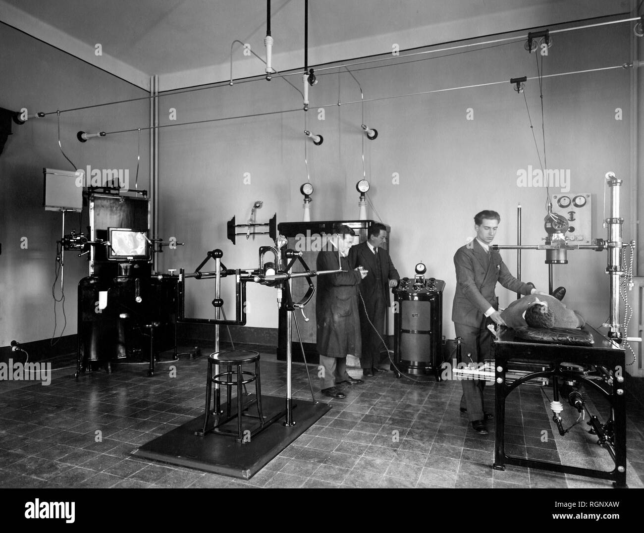 radiological laboratory, 1930 Stock Photo - Alamy