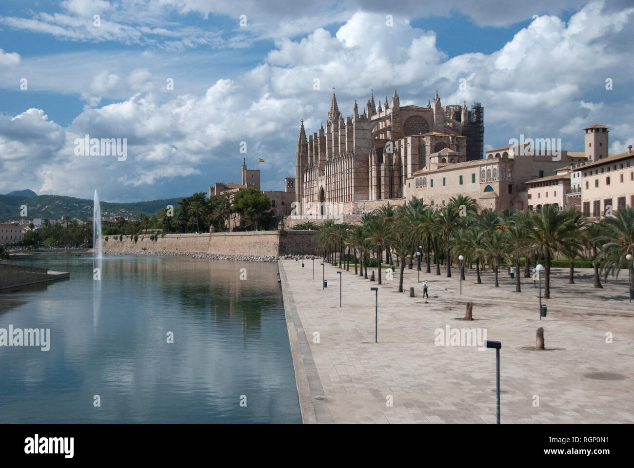 Palma cathedral reflections architecture hi-res stock photography and ...
