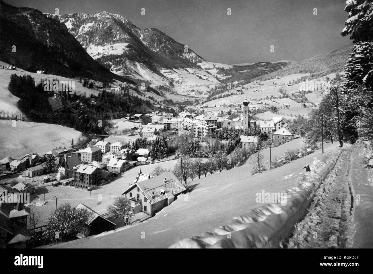 Europe italy trentino province Black and White Stock Photos & Images ...