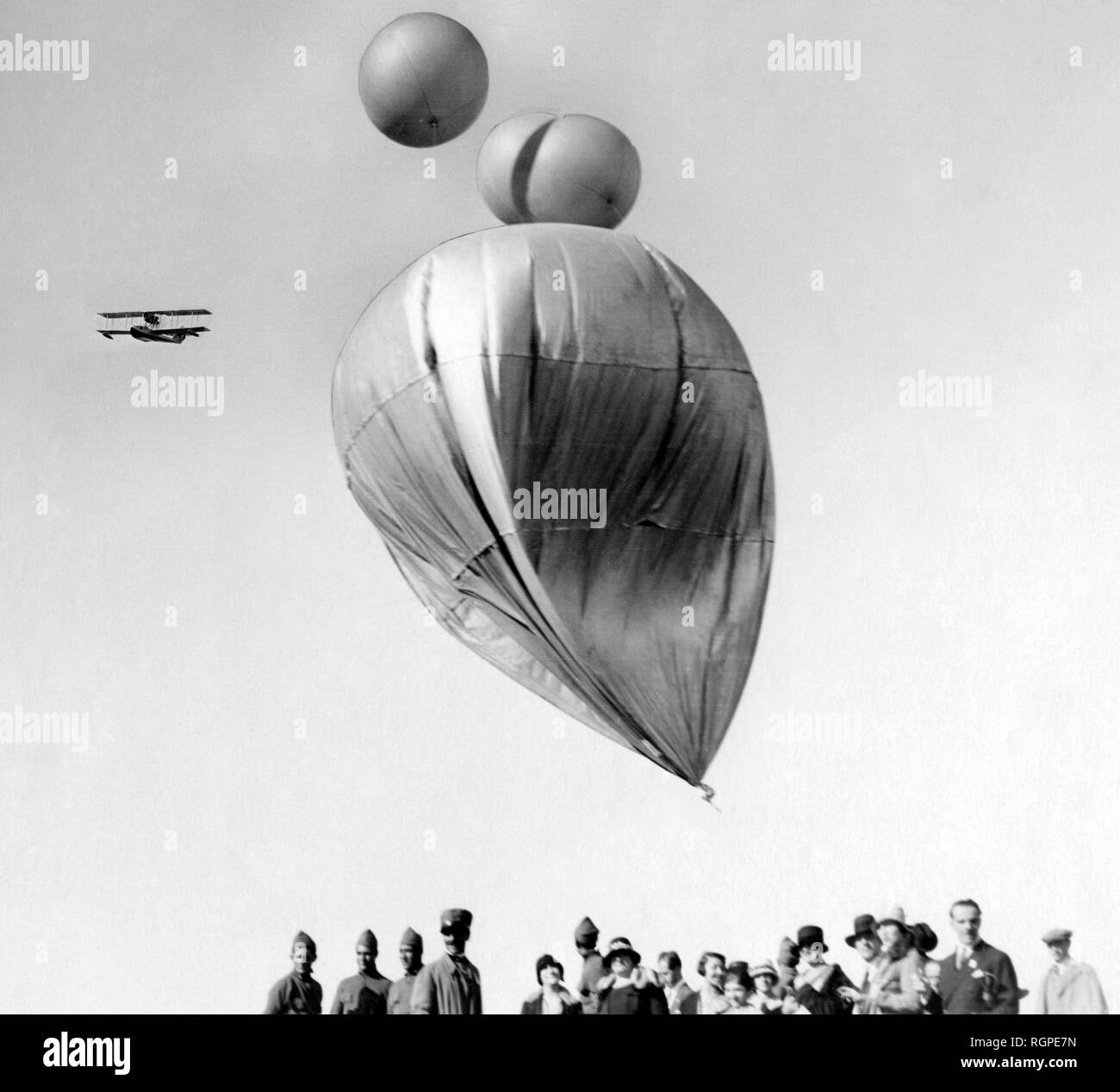 Historical meteorograph hi-res stock photography and images - Alamy