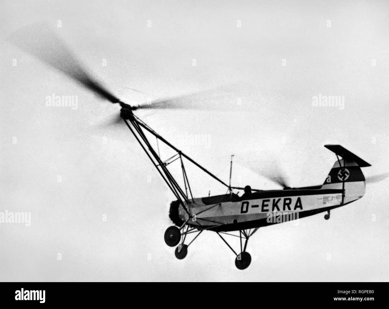 Black wolf images Black and White Stock Photos & Images - Alamy