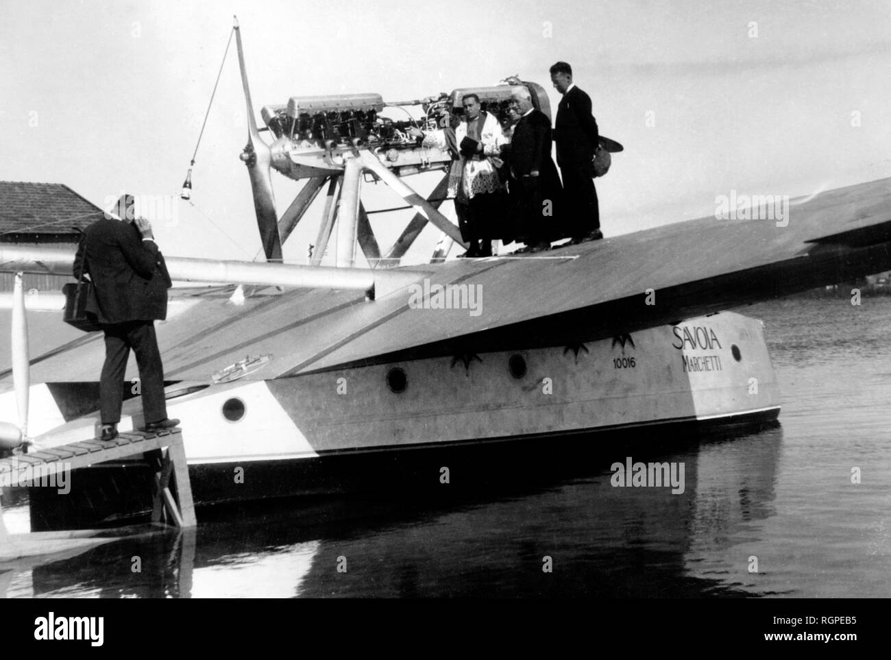 Savoia marchetti hi-res stock photography and images - Alamy