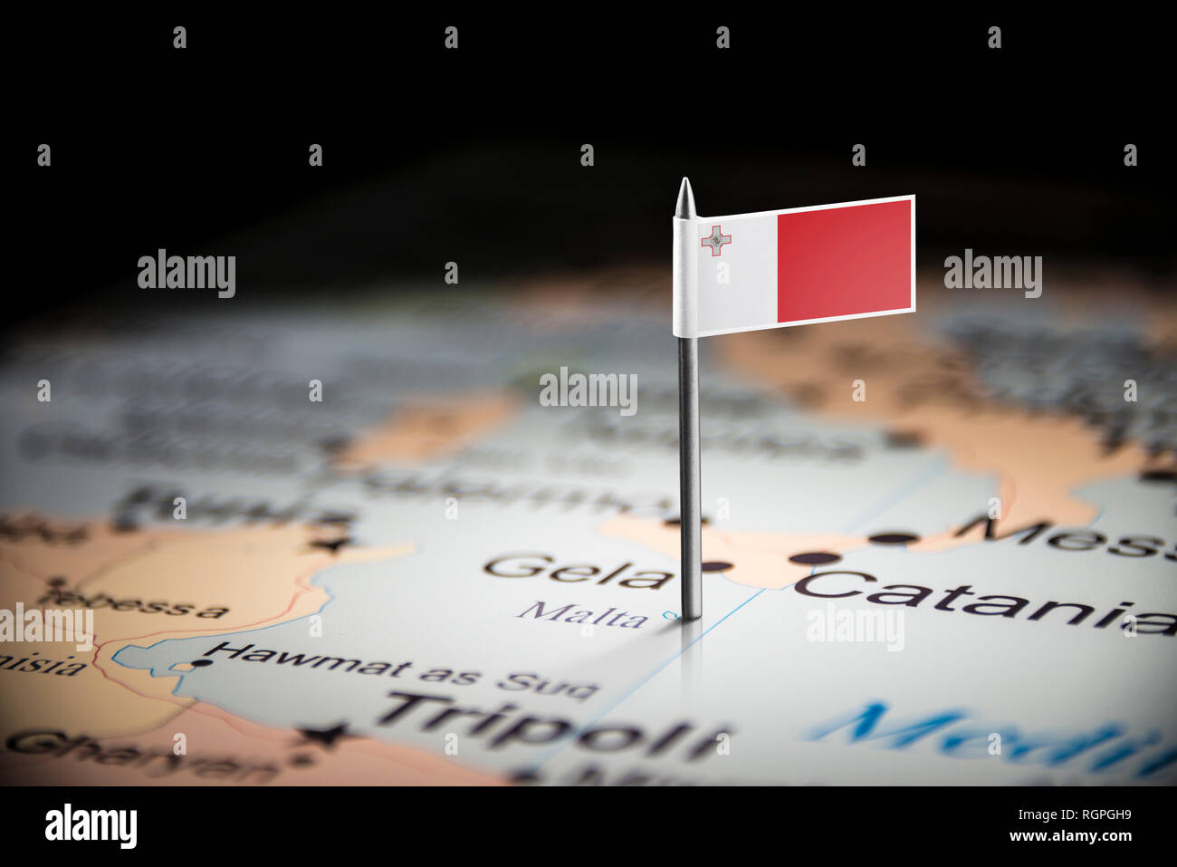 Malta map flag hi-res stock photography and images - Alamy