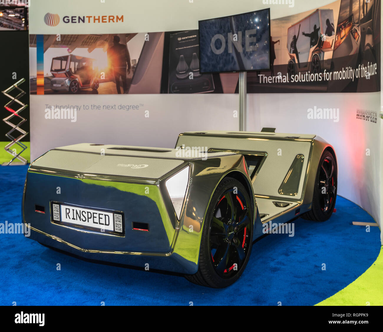 DETROIT, MI/USA - JANUARY 14, 2019: A Rinspeed MicroSNAP autonomous ...