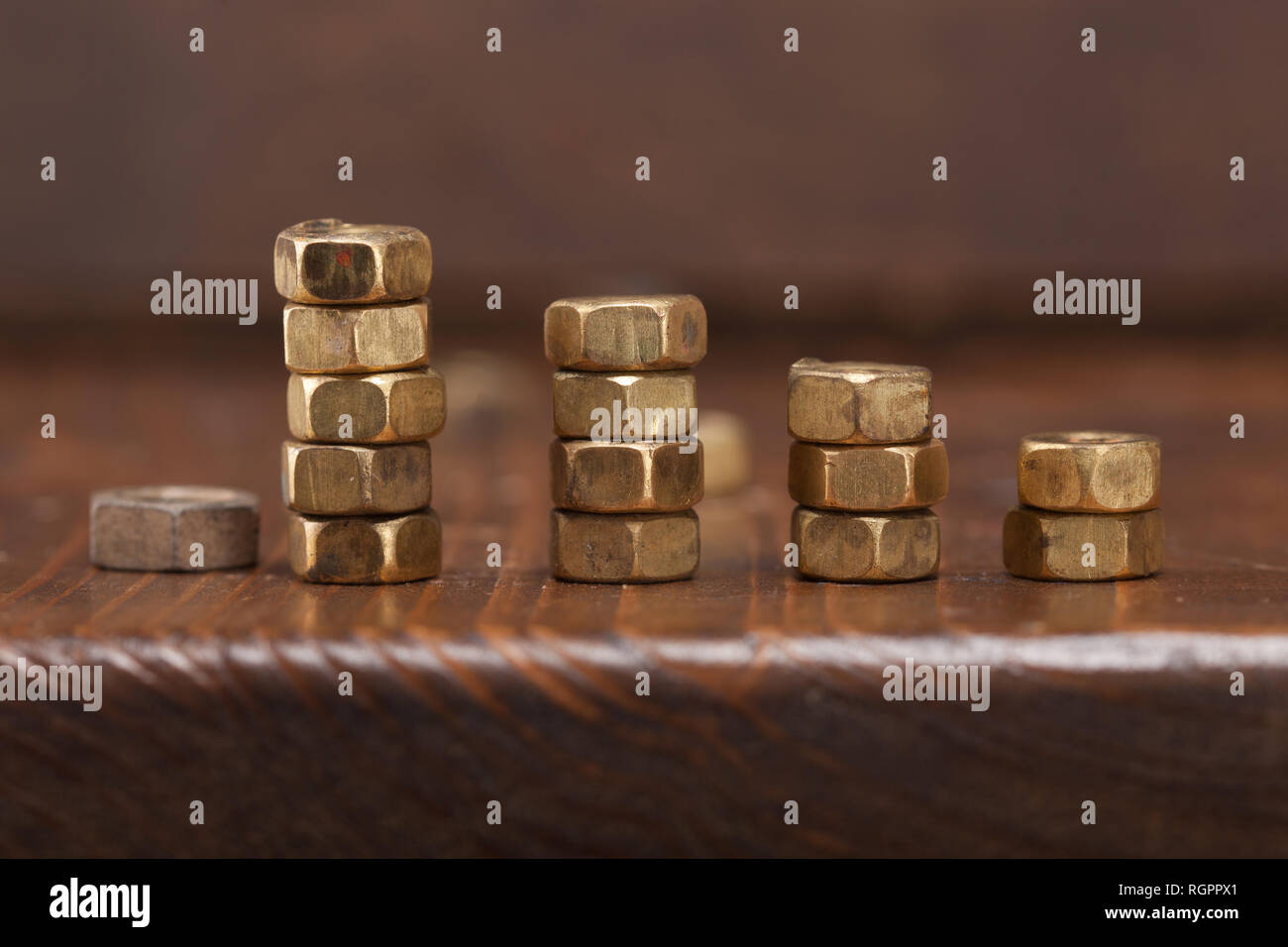 Graph of a Screw nuts. Growth concept Stock Photo - Alamy