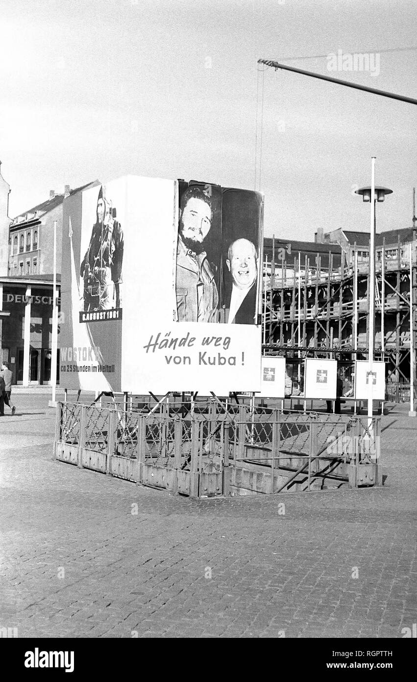 East german propaganda poster hi-res stock photography and images - Alamy