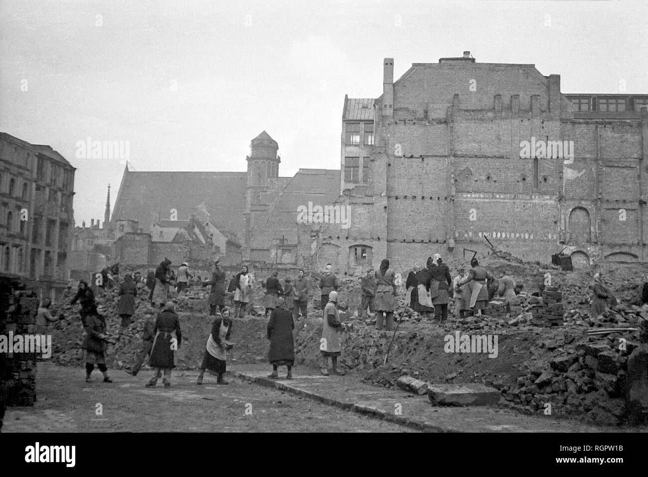 1947 Building High Resolution Stock Photography and Images - Alamy
