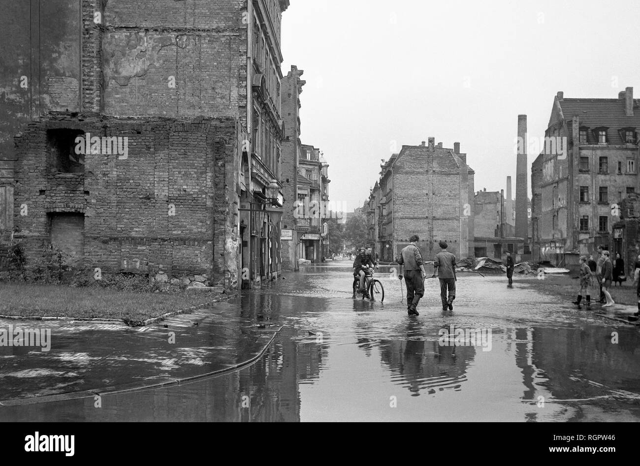Leipzig architecture Black and White Stock Photos & Images - Alamy