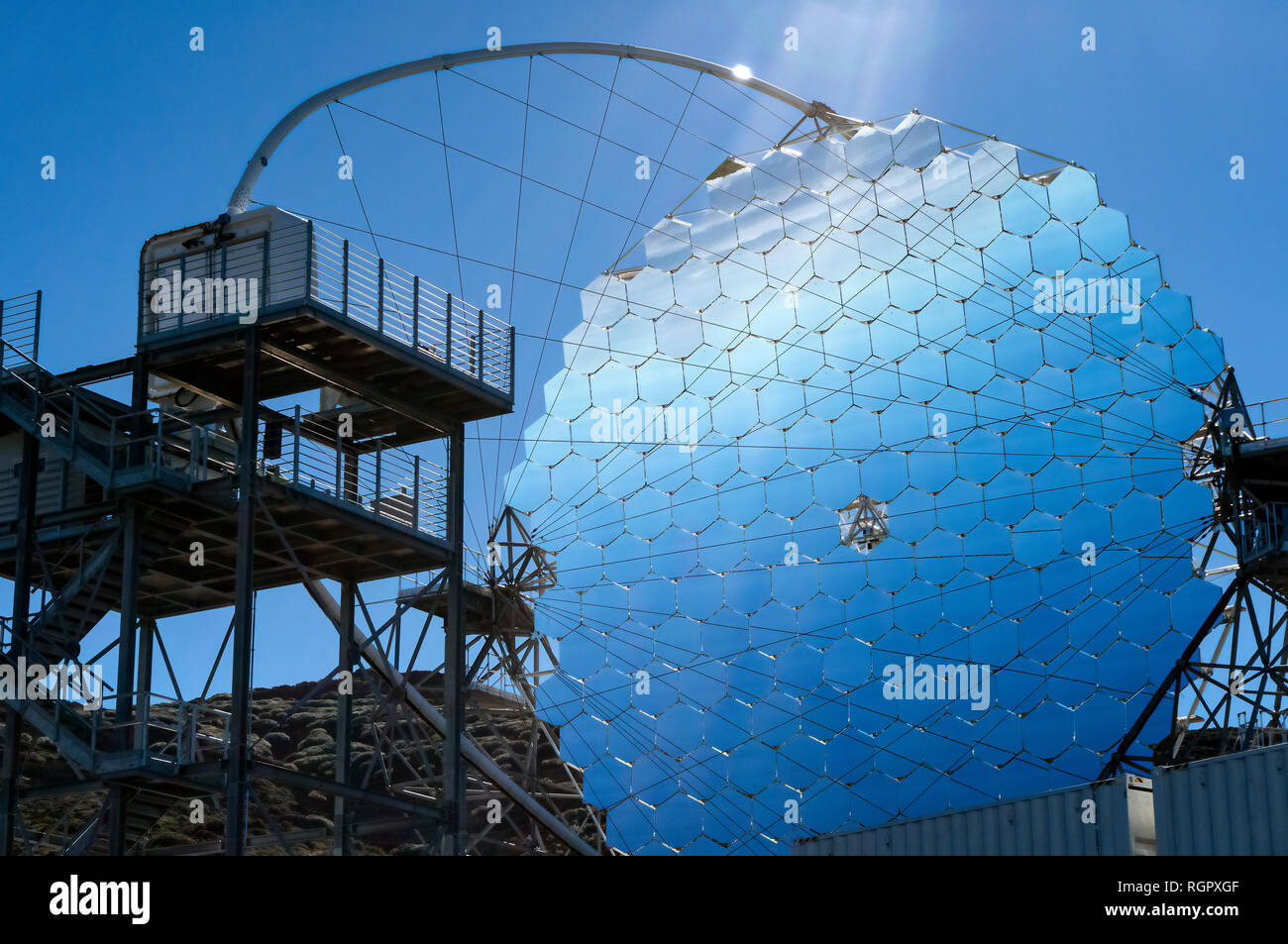 Magic ii telescope hi-res stock photography and images - Alamy