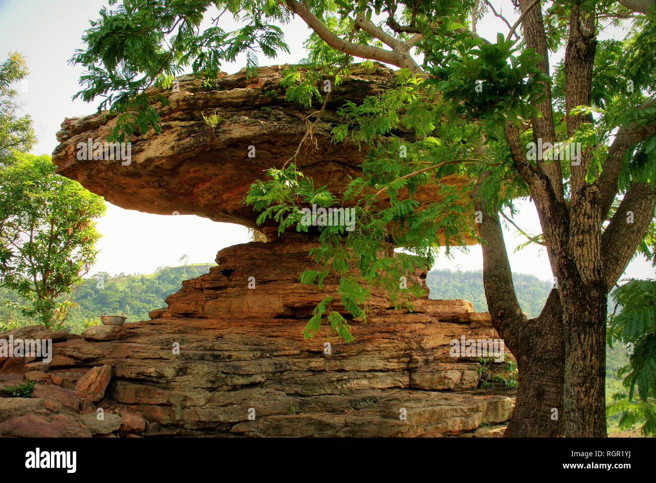 famous tourist attraction "umbrella stone" (close to Boti waterfalls ...