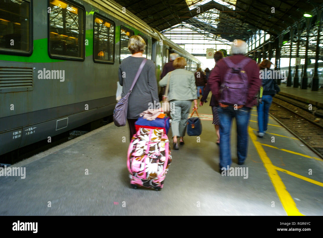 Paris Austerlitz Station High Resolution Stock Photography and Images ...