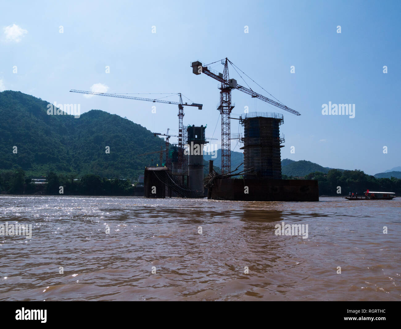 China to laos railway hi-res stock photography and images - Alamy