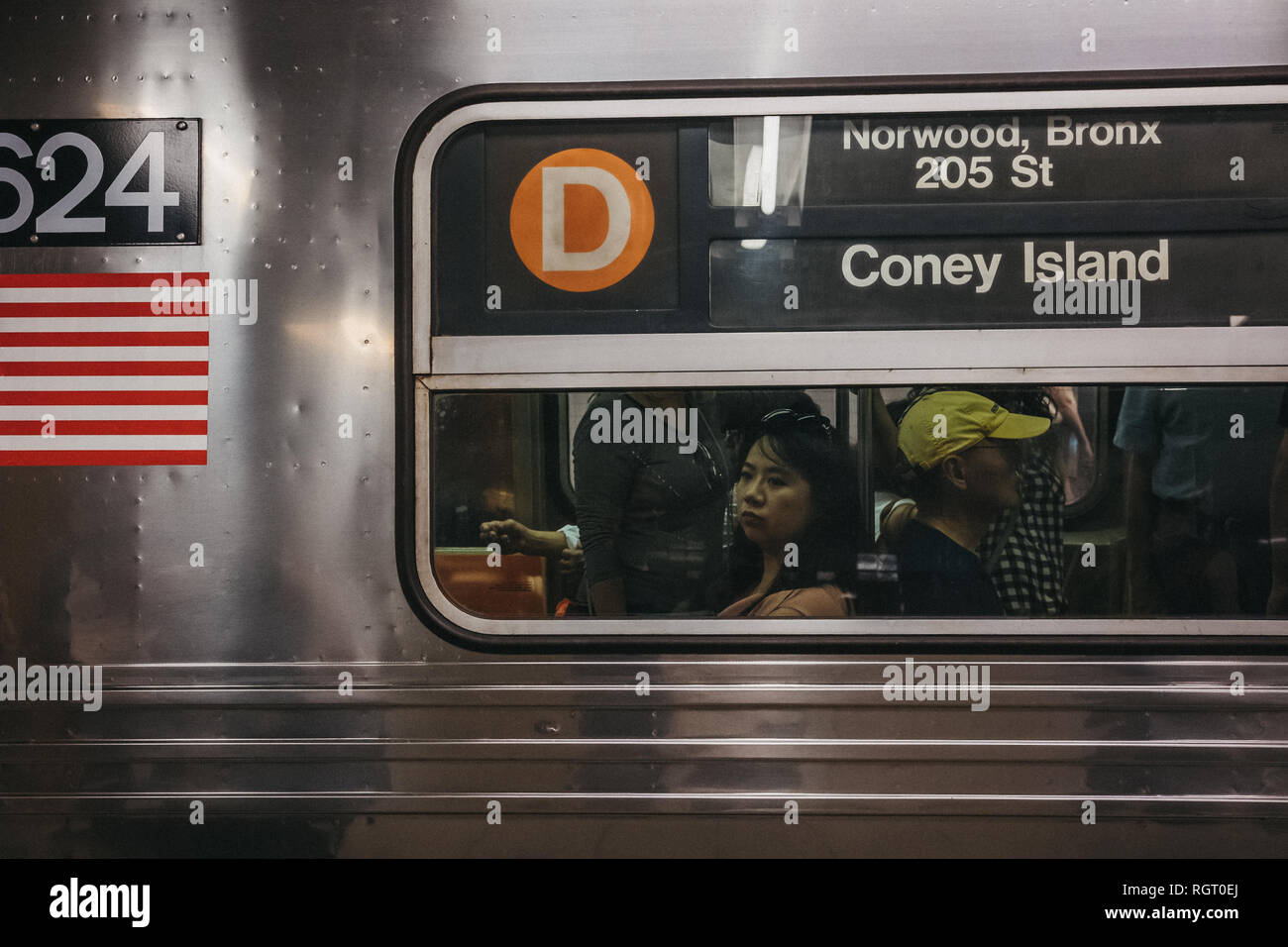 The metro station at coney island hi-res stock photography and images ...