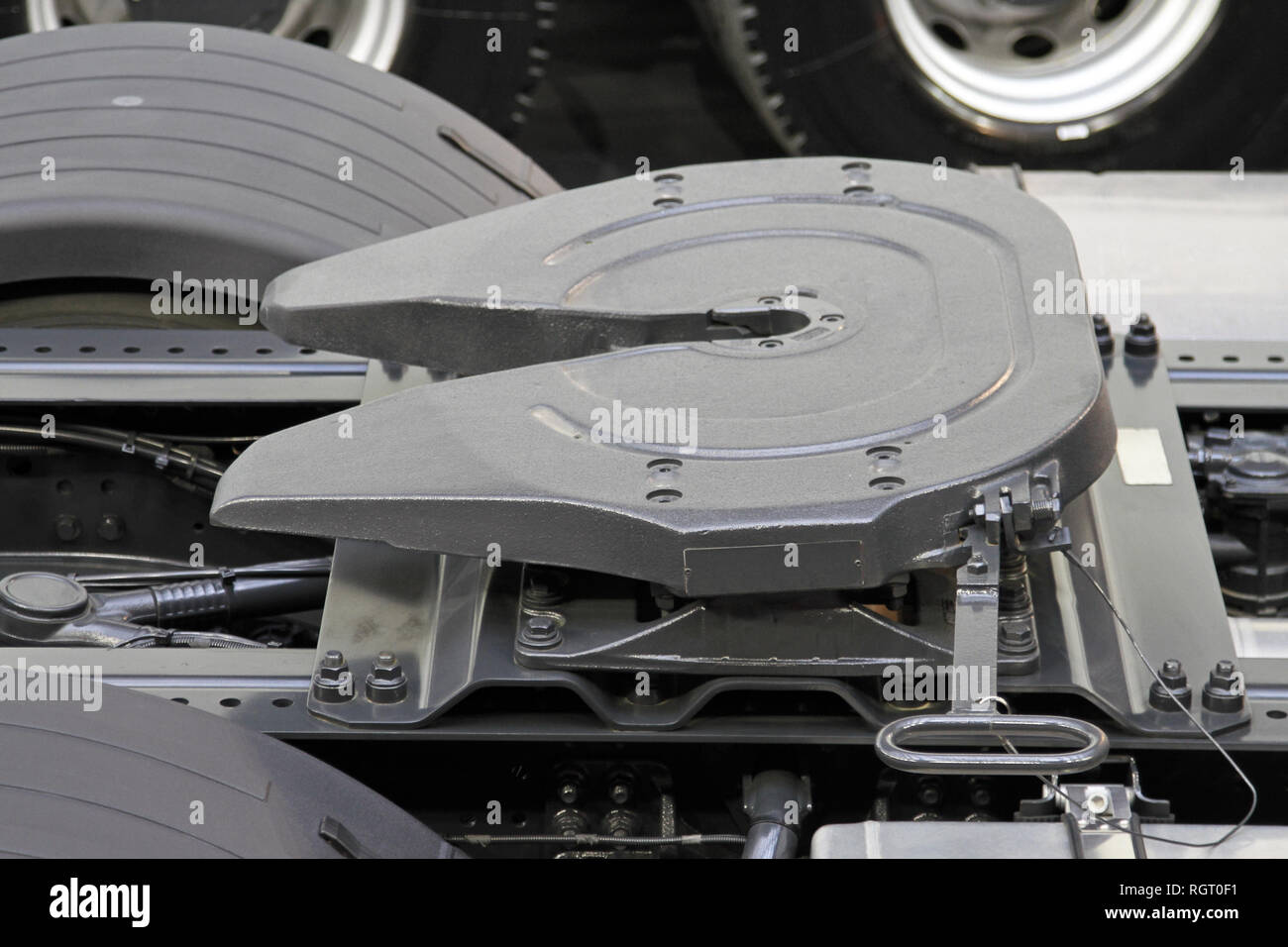 Truck and lorry connection plate for semi rig Stock Photo - Alamy