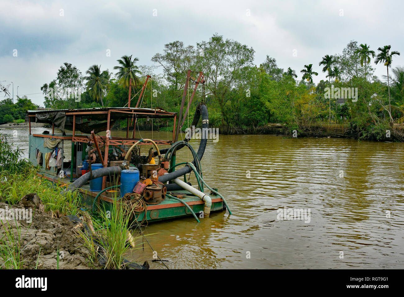 Water industrial pipe vietnam hi-res stock photography and images - Alamy