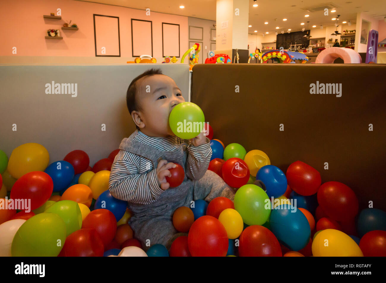 Baby boy ball pit hi-res stock photography and images - Alamy