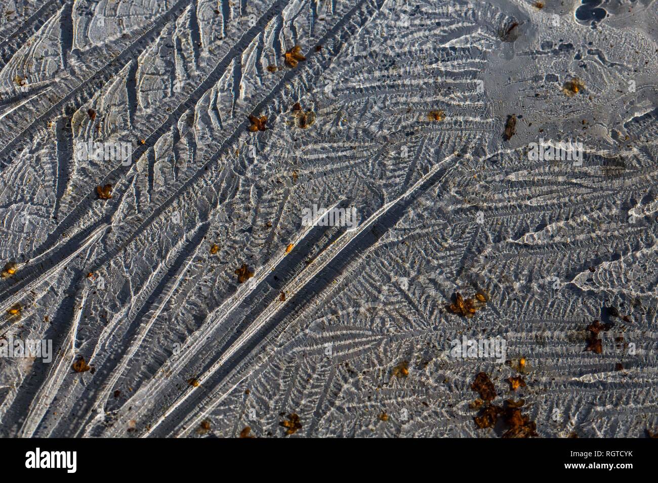 Cool ice formations hi-res stock photography and images - Alamy