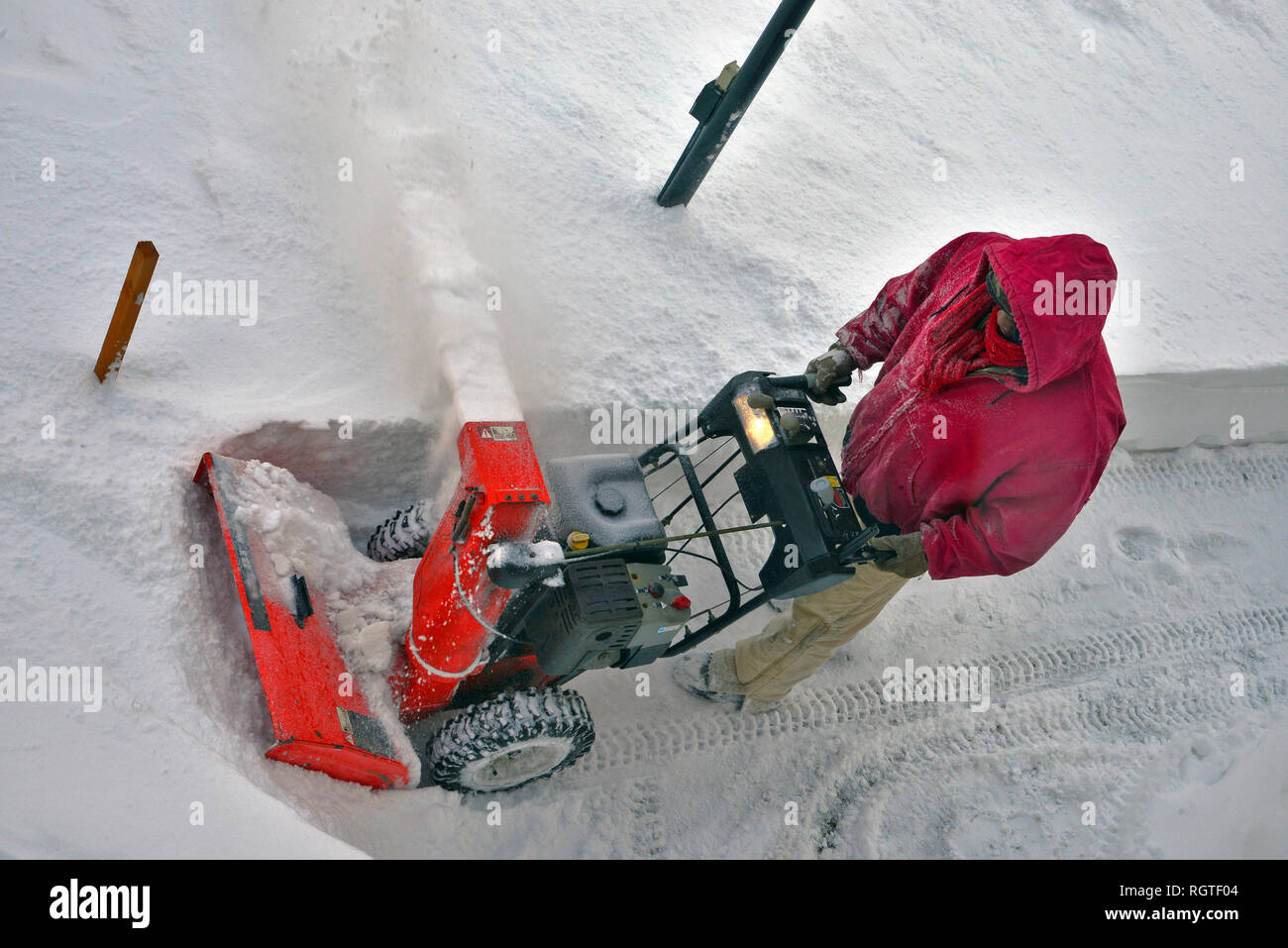 Extremely cold hi-res stock photography and images - Alamy