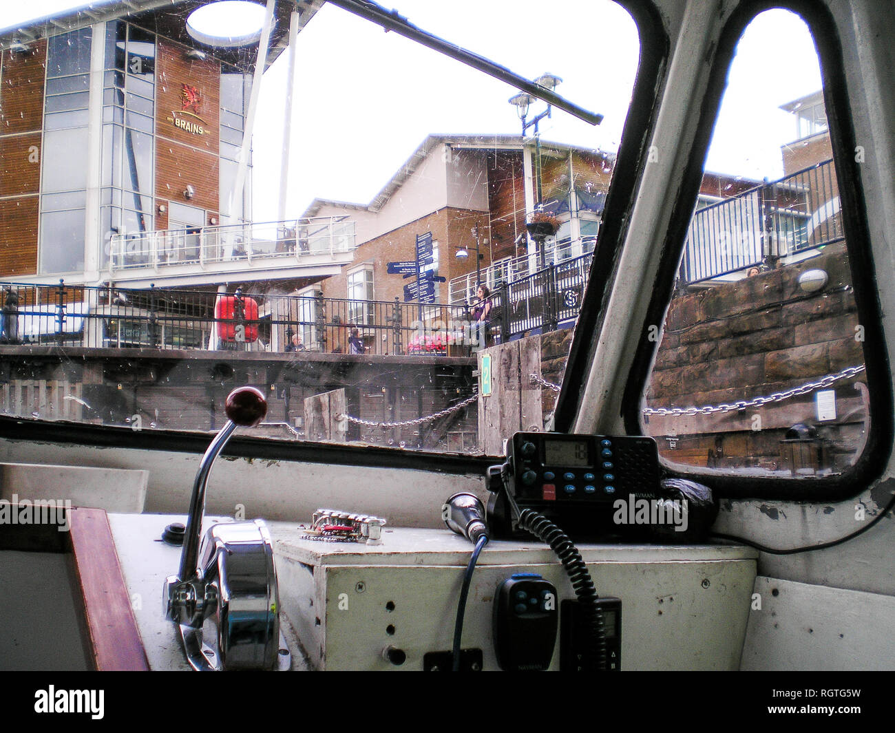 Cardiff Bay Cruise High Resolution Stock Photography and Images - Alamy