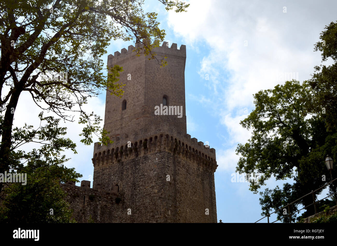 Norman style enclosure castle hi-res stock photography and images - Alamy