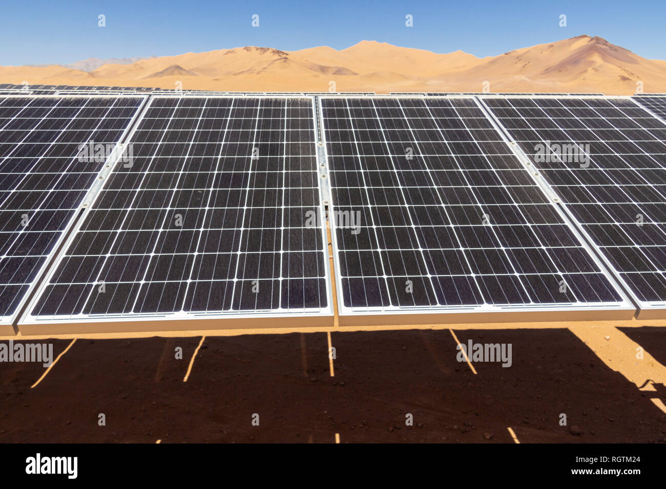 Solar one power electric plant hi-res stock photography and images - Alamy