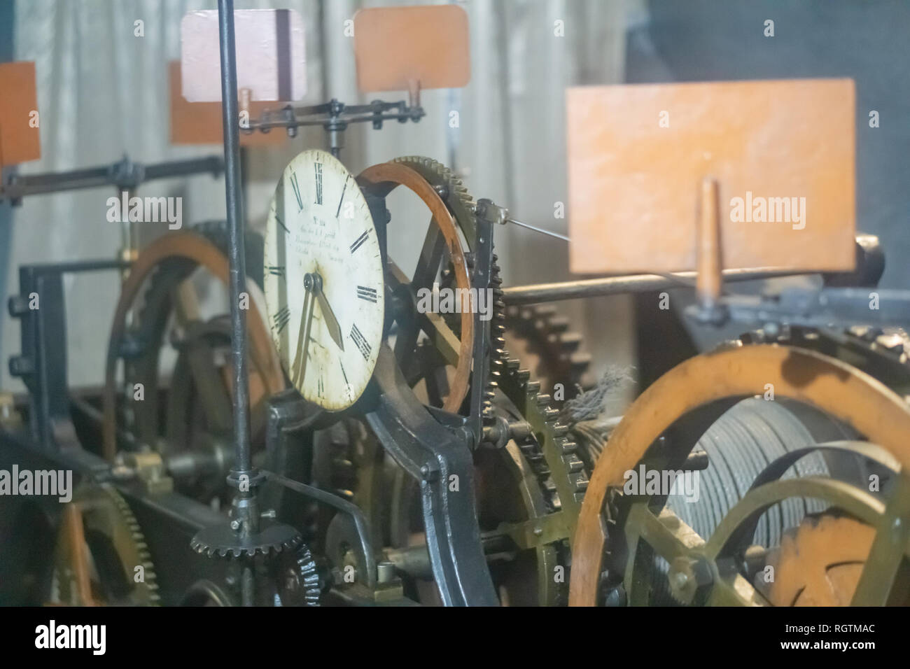 Tower engineering antique clock hi-res stock photography and images - Alamy