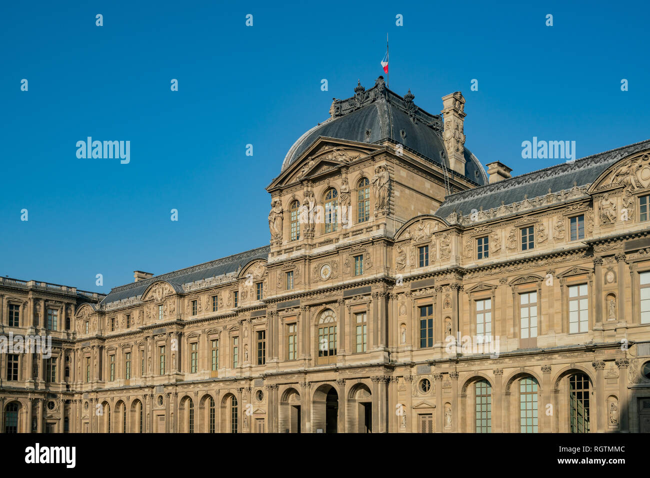 Louvre exterior historical hi-res stock photography and images - Alamy