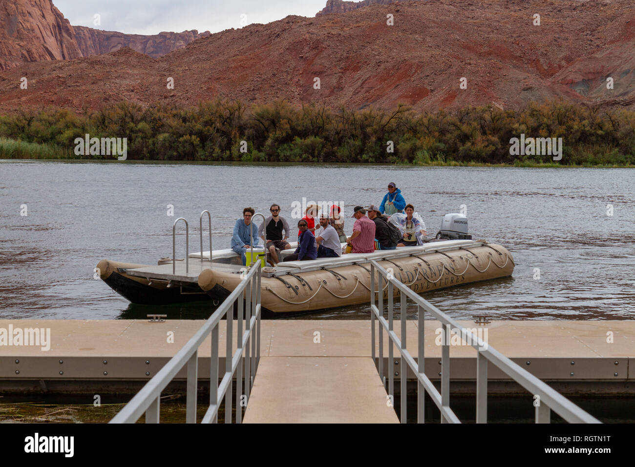 Rafters on the Colorado River at Lees Ferry, Glen Canyon Recreation ...