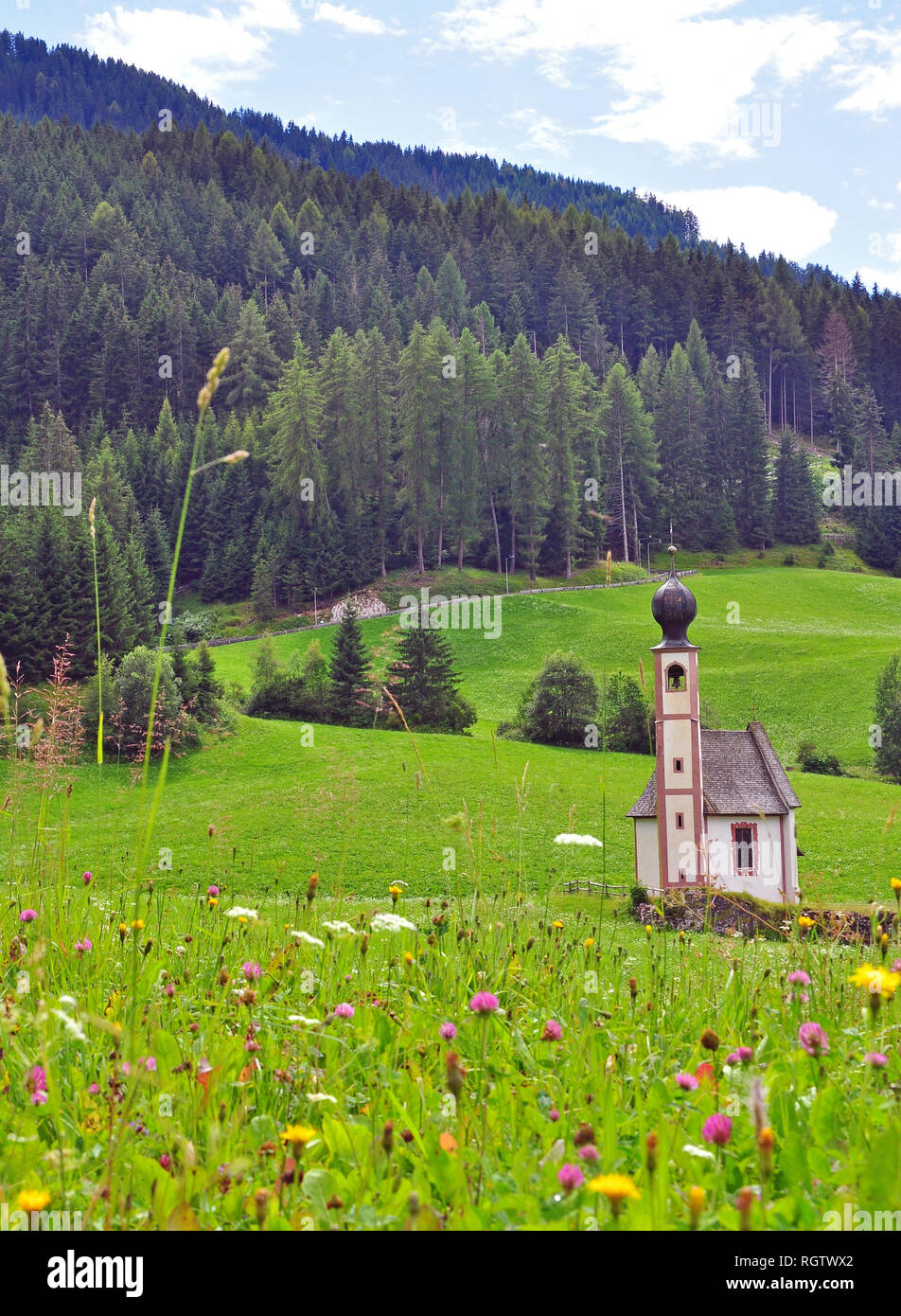 Tyrolean church hi-res stock photography and images - Alamy