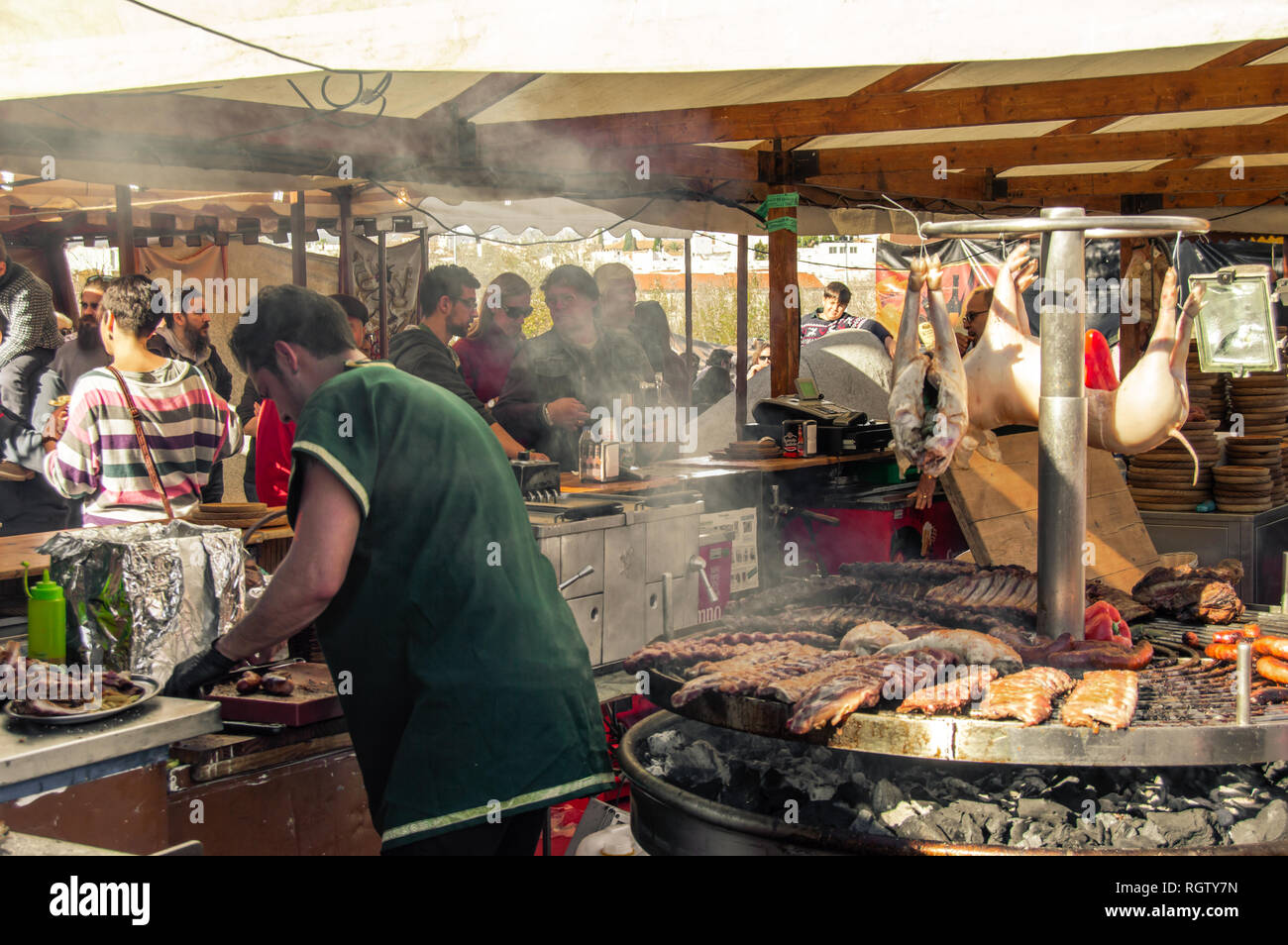 Medieval food market hi-res stock photography and images - Alamy
