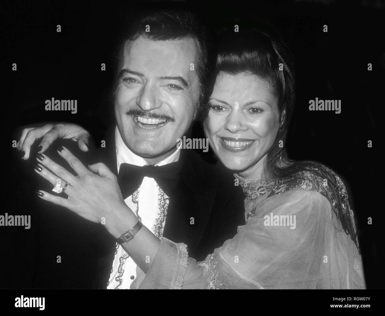 Robert Goulet 1985 Photo By Adam Scull/PHOTOlink.net Stock Photo - Alamy