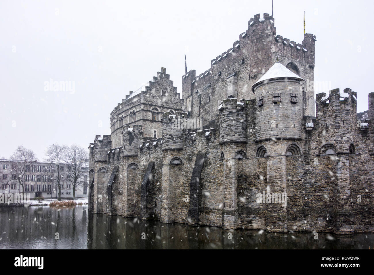 Gravensteen castle of the counts ghent flanders hi-res stock ...