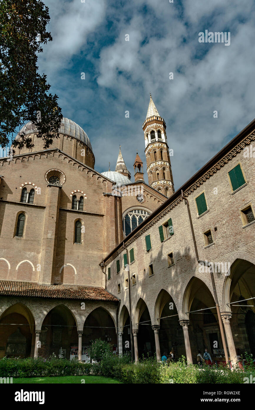 The Basilica of Saint Anthony of Padua (Basilica di sant'Antonio di Padova) in Padua, Veneto ...