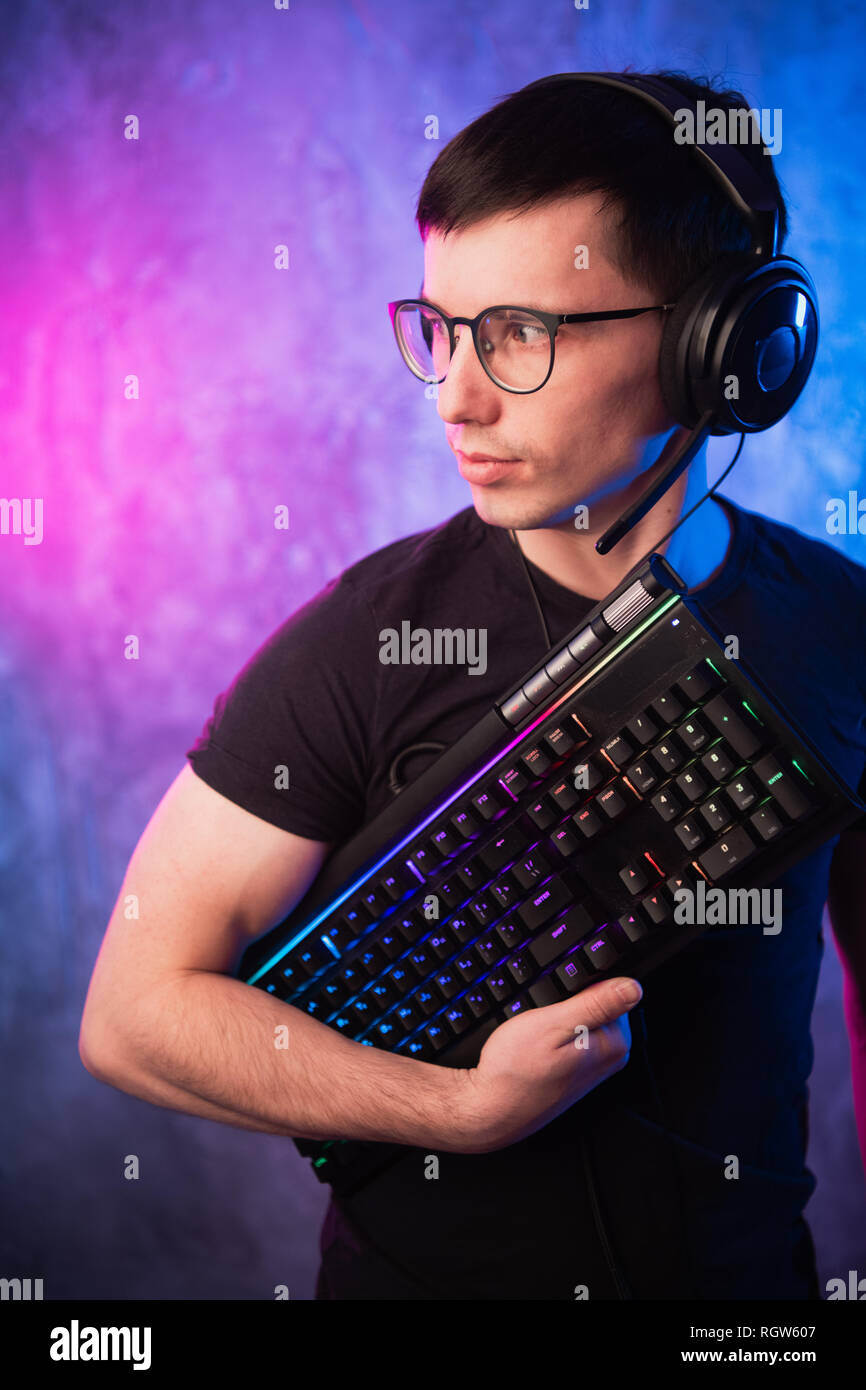 Computer nerd hi-res stock photography and images - Alamy