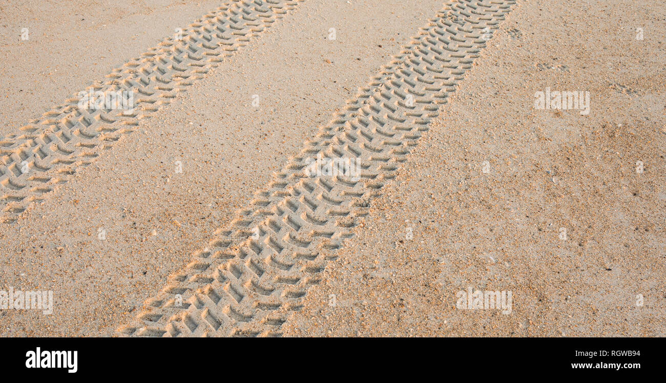 Tread marks hi-res stock photography and images - Alamy