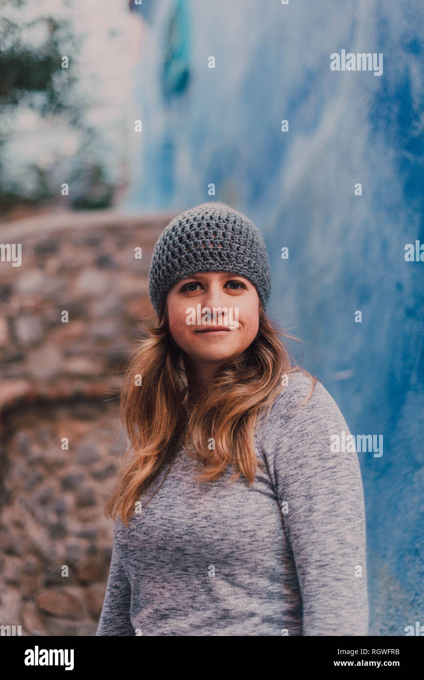 Woman Stairs Exterior House High Resolution Stock Photography and ...