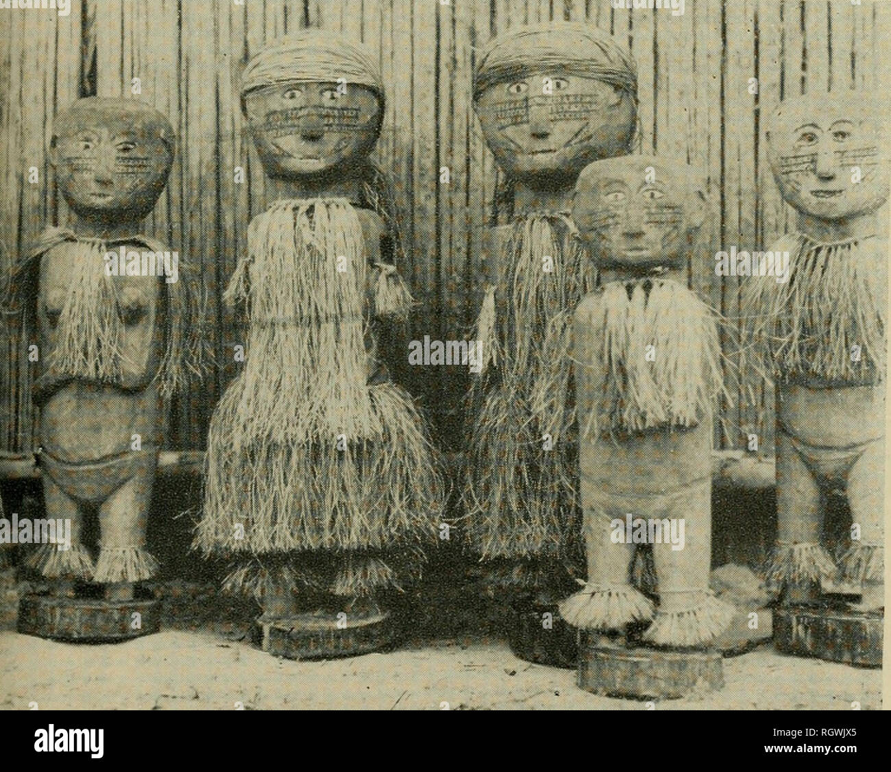 Yagua tribe hi-res stock photography and images - Alamy