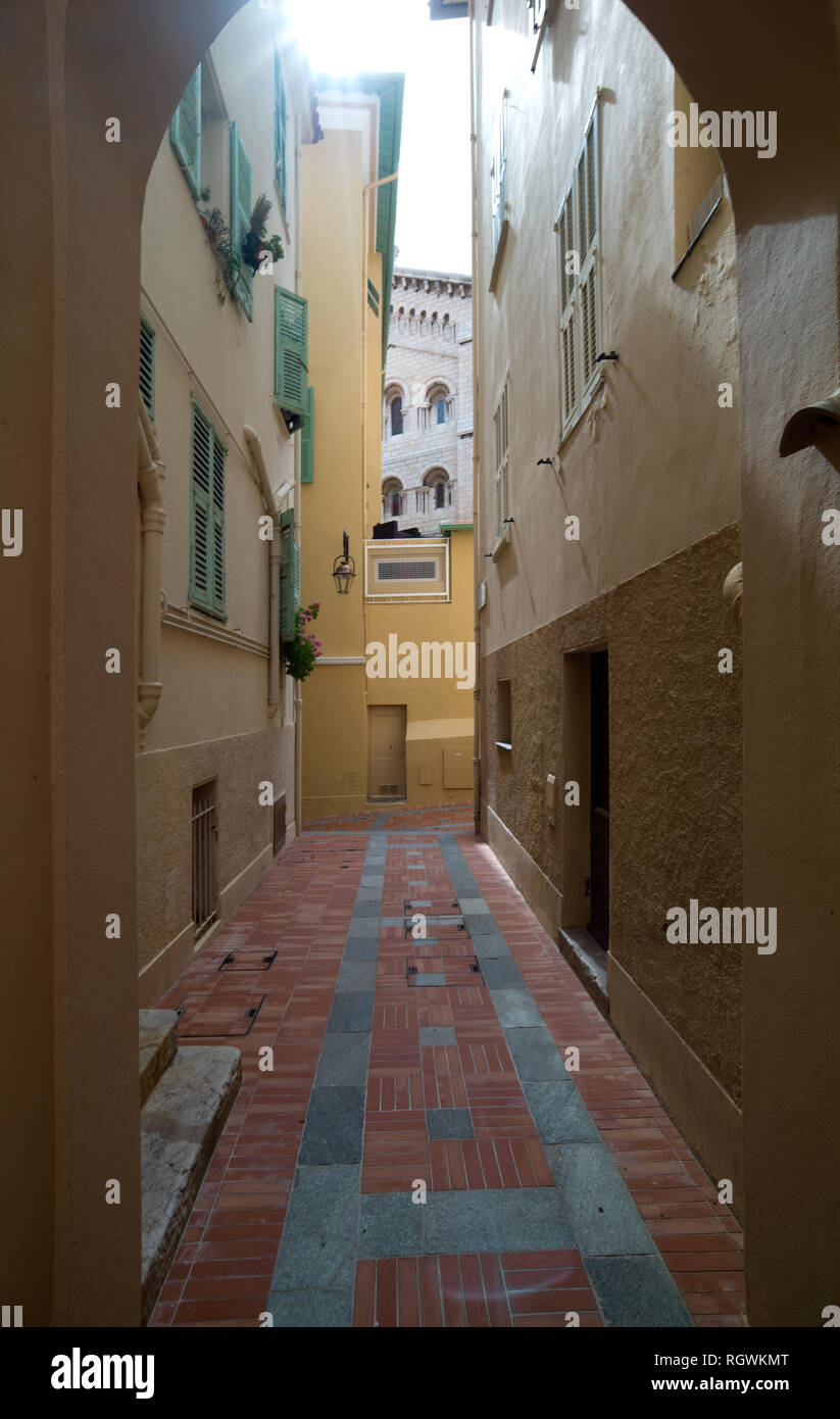 Old town monaco street hi-res stock photography and images - Alamy
