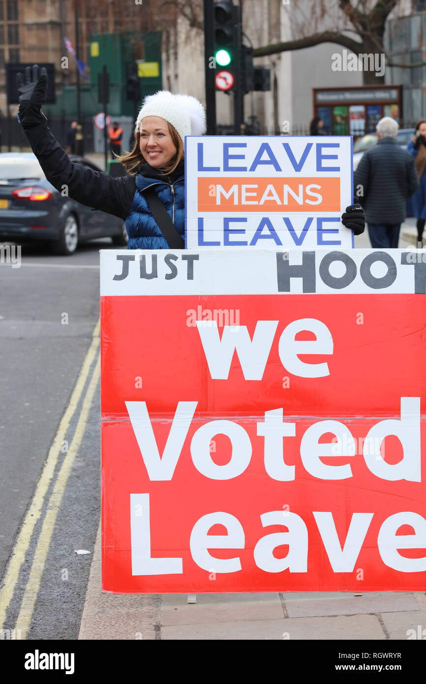 We voted leave boards hi-res stock photography and images - Alamy