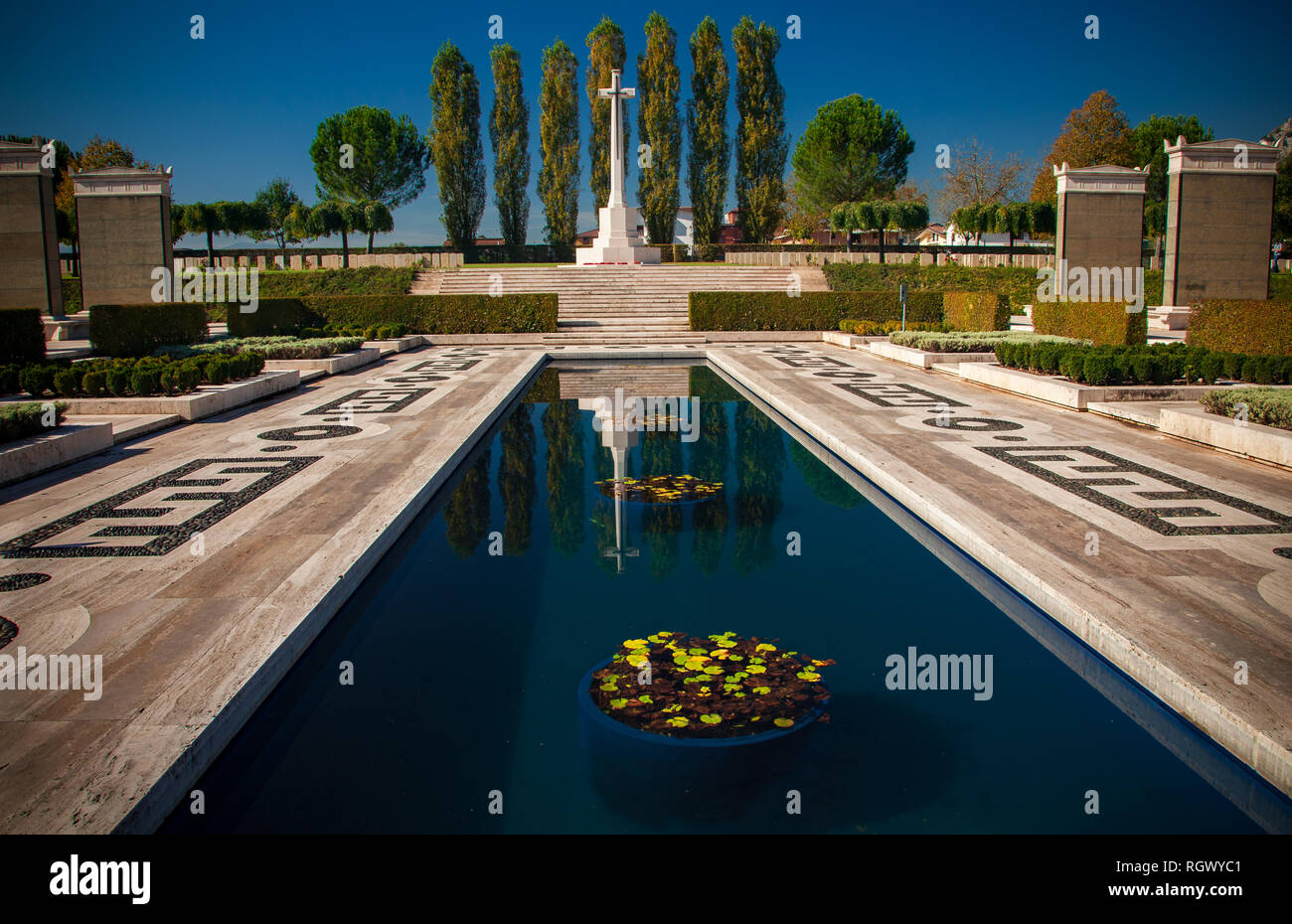 Cassino War Cemetery, Province of Frosinone, south-east of Rome, Italy ...
