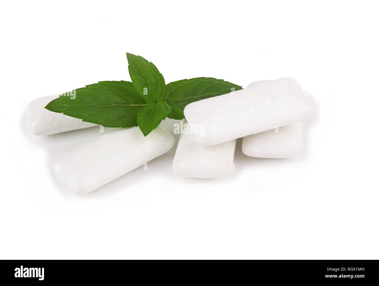Fresh leaves mint with chewing gum isolated on white background Stock ...