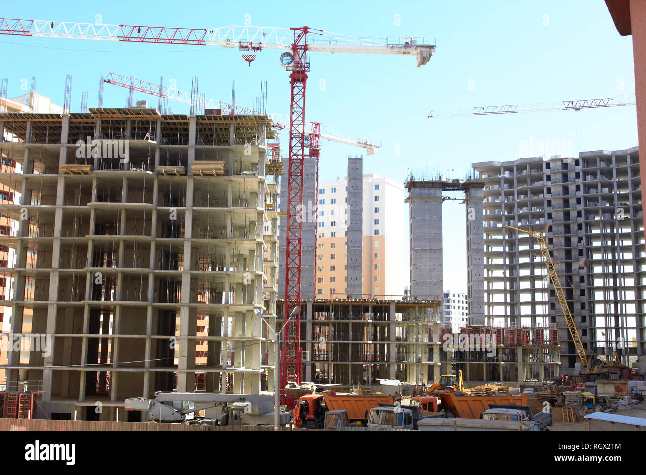 construction site with crane and building Stock Photo - Alamy