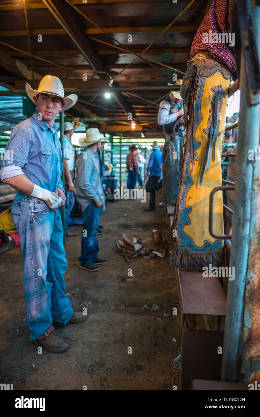 Rodeo hi-res stock photography and images - Alamy