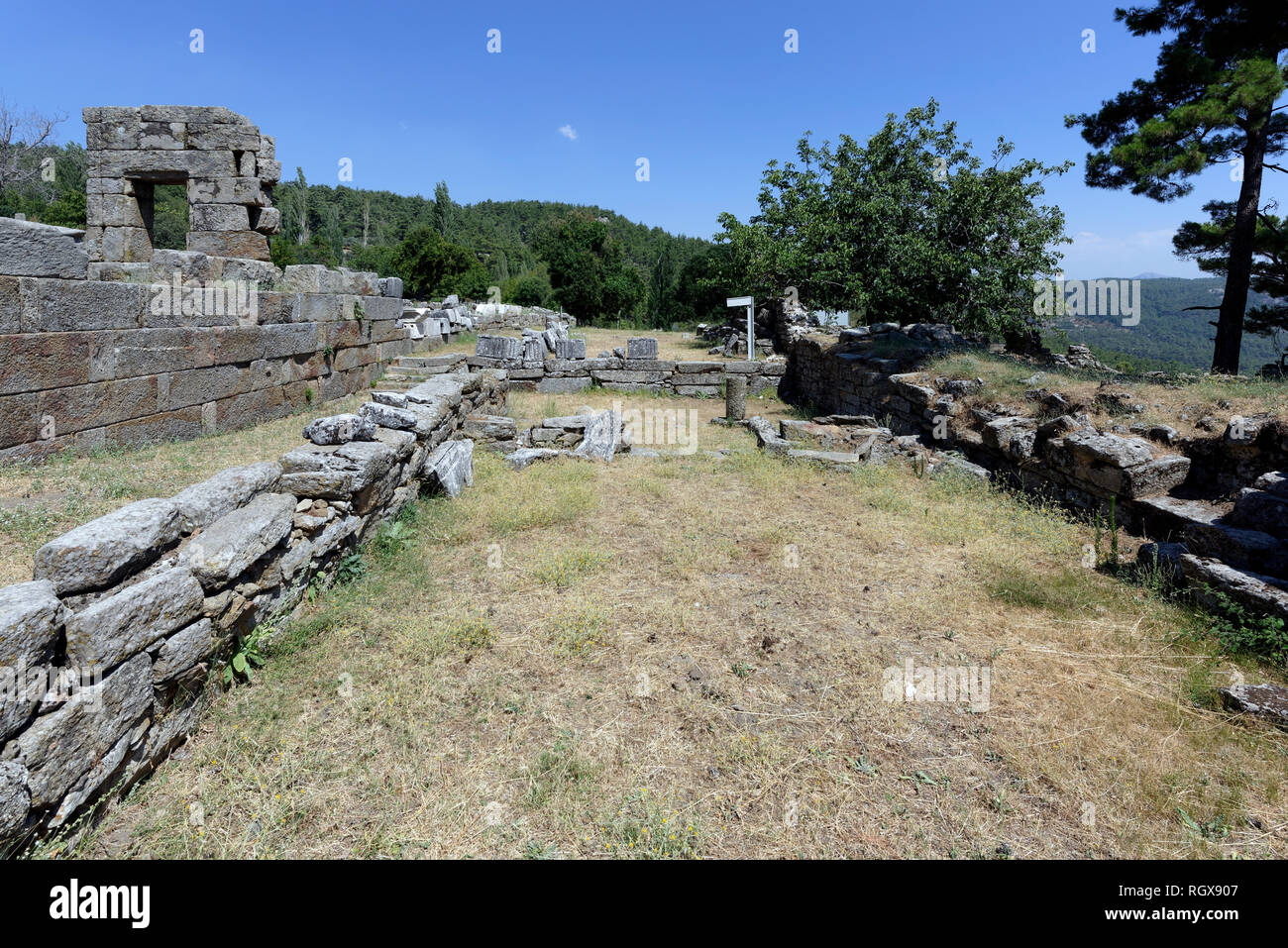 Ancient roman era buildings hi-res stock photography and images - Alamy