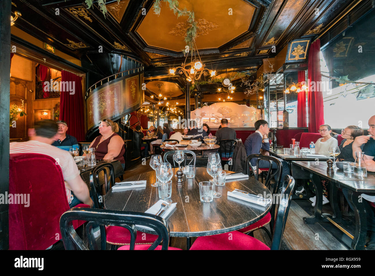 Paris, MAY 7: The famous L'Escargot Montorgueil restaurant is famous ...