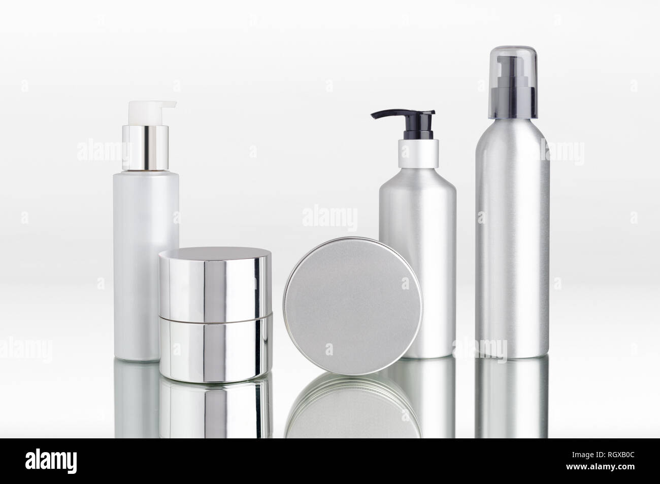 Cartridge dispenser hi-res stock photography and images - Alamy