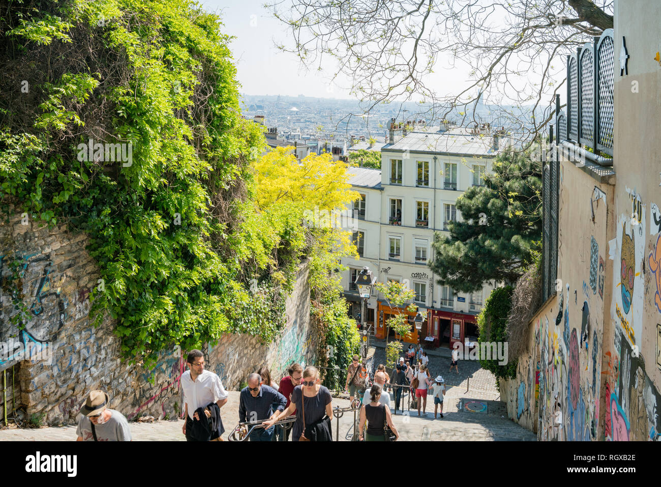 Beautiful street in paris hi-res stock photography and images - Alamy