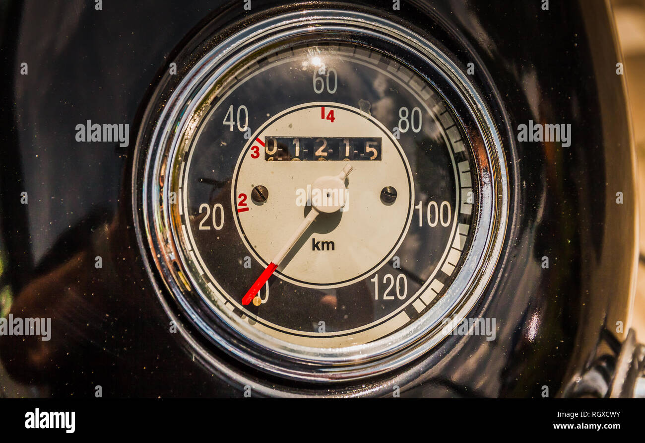 Speedmeter hi-res stock photography and images - Alamy