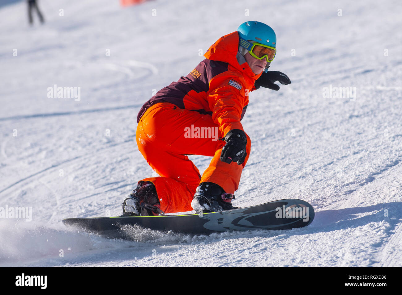 Carving snowboard High Resolution Stock Photography and Images - Alamy