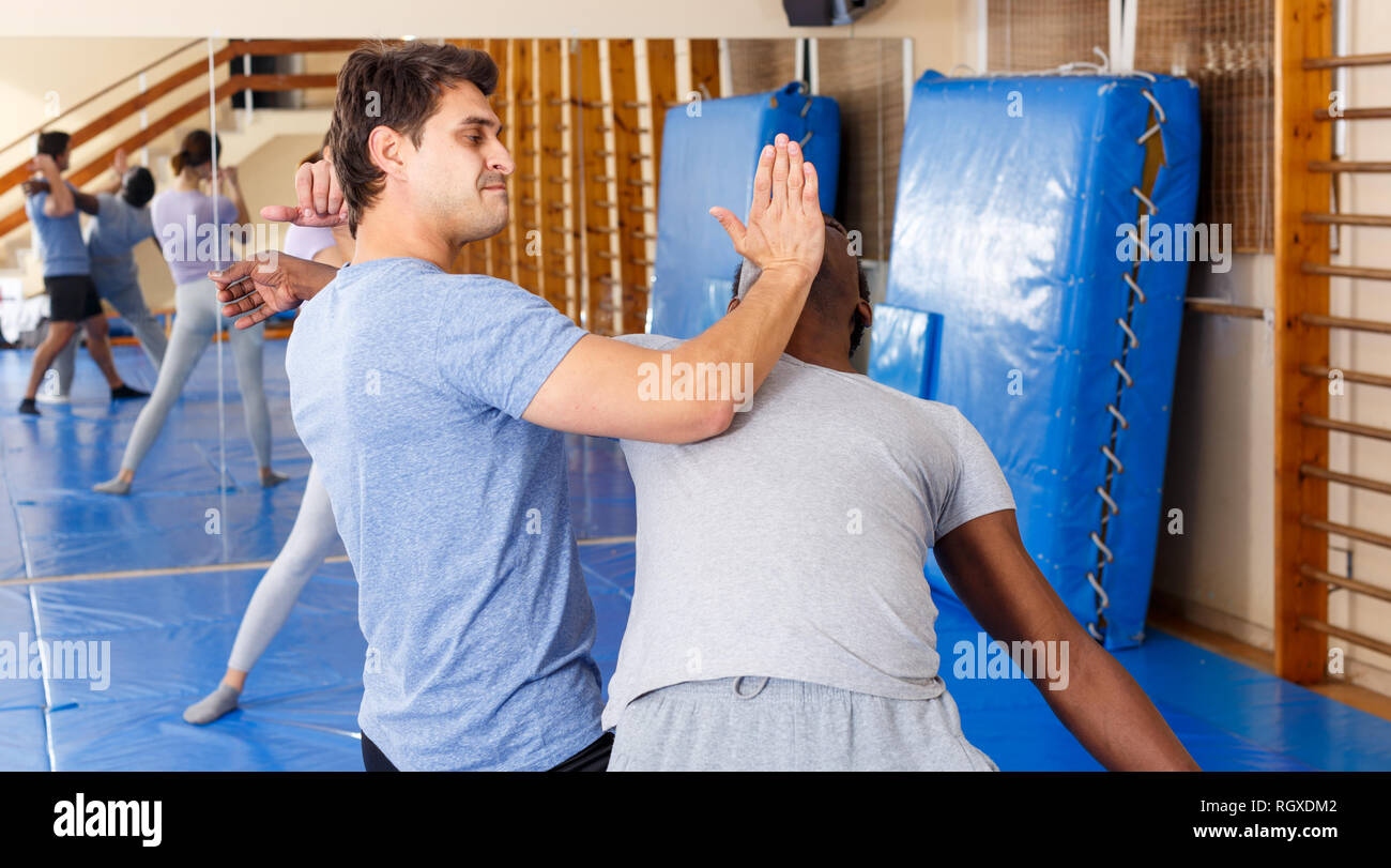 Individual movement techniques hi-res stock photography and images - Alamy